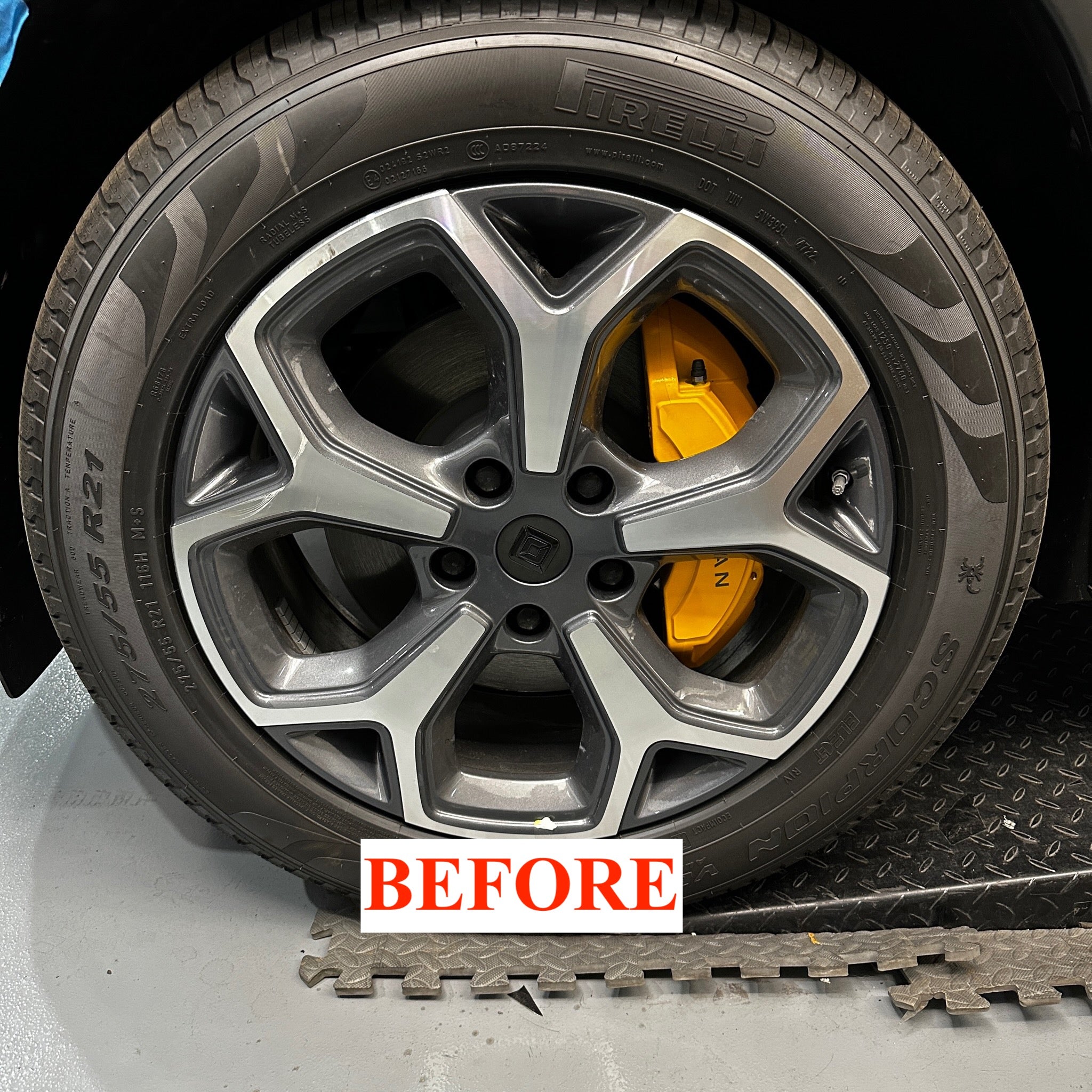 VINYL SPOKES COVERS FOR RIVIAN'S 21" SPORT WHEELS - BLACK / YELLOW ...